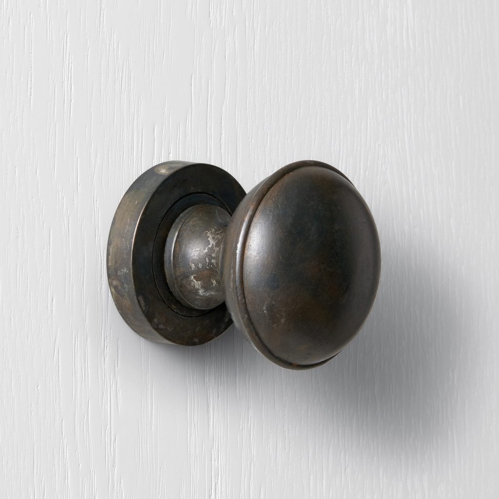OPERATING DOOR KNOB
